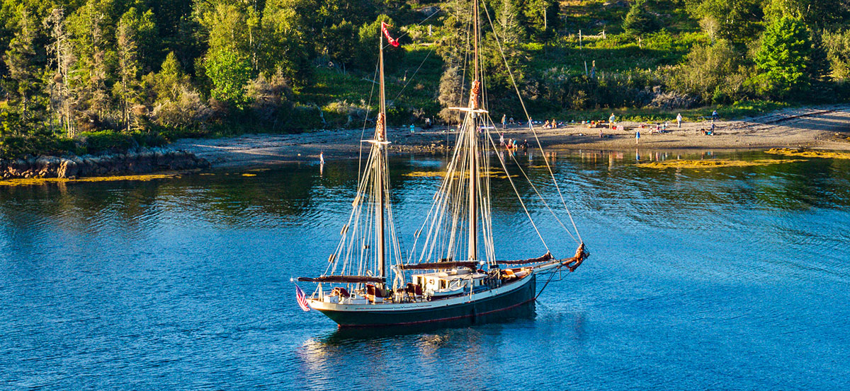A Colorful Windjamming Adventure - Maine's MidCoast & Islands